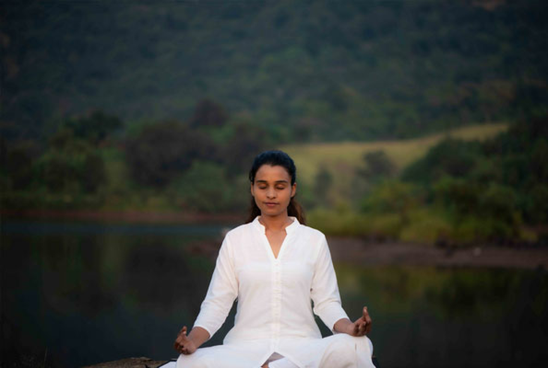 The Power Of Meditation And Healthy Habits For Women